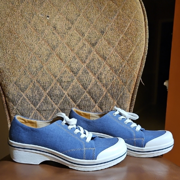 Dansko | Shoes | Dansko Veda Vegan Blue White Canvas Lace Up Platform ...